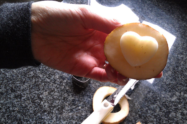 Valentine's Day Potato Stamped Heart Bookmarks - Evolving Motherhood